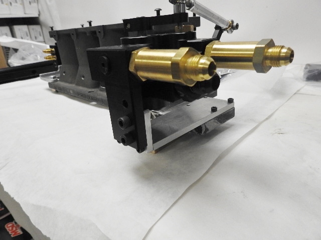Adapter Kit- Installs an Enderle K Valve on a Hilborn 4 Port ( Four Port)