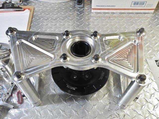 SMALL BLOCK CHEVY RCD CRANKSHAFT SUPPORTS & COMPONENTS