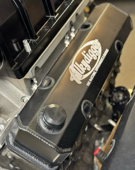 WILLIAMS SB CHEVY Black ALKYDIGGER LOGO FABRICATED BILLET RAIL VALVE COVERS USA