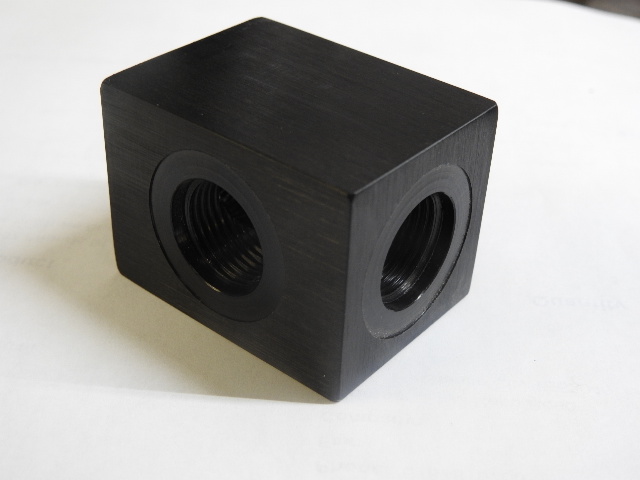AD8 Fuel Block Distribution Return -8AN Billet Aluminum BLACK